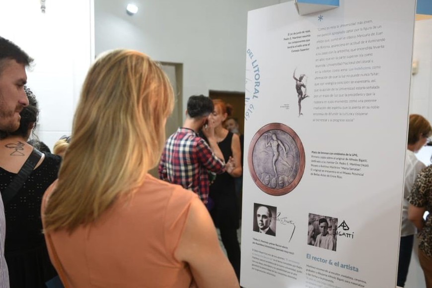 Se inauguró “Relato de un símbolo” en el Museo Histórico de la UNL - El ...