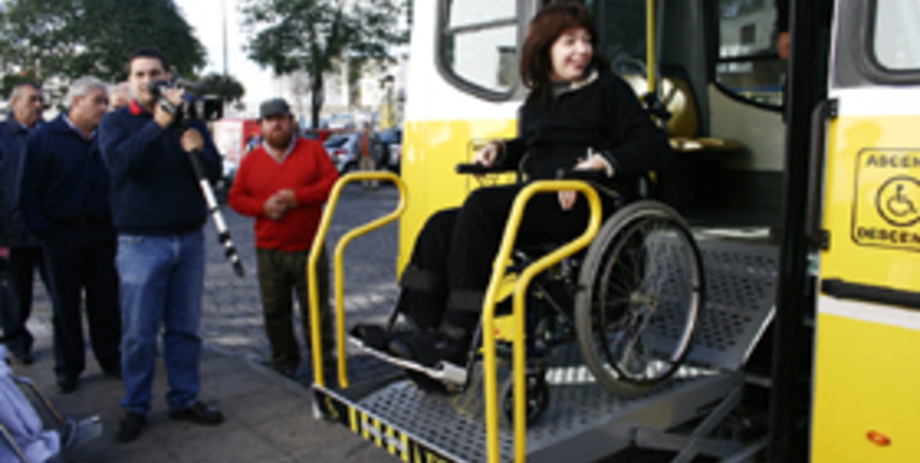 Circulan en la ciudad unidades adaptadas para discapacitados