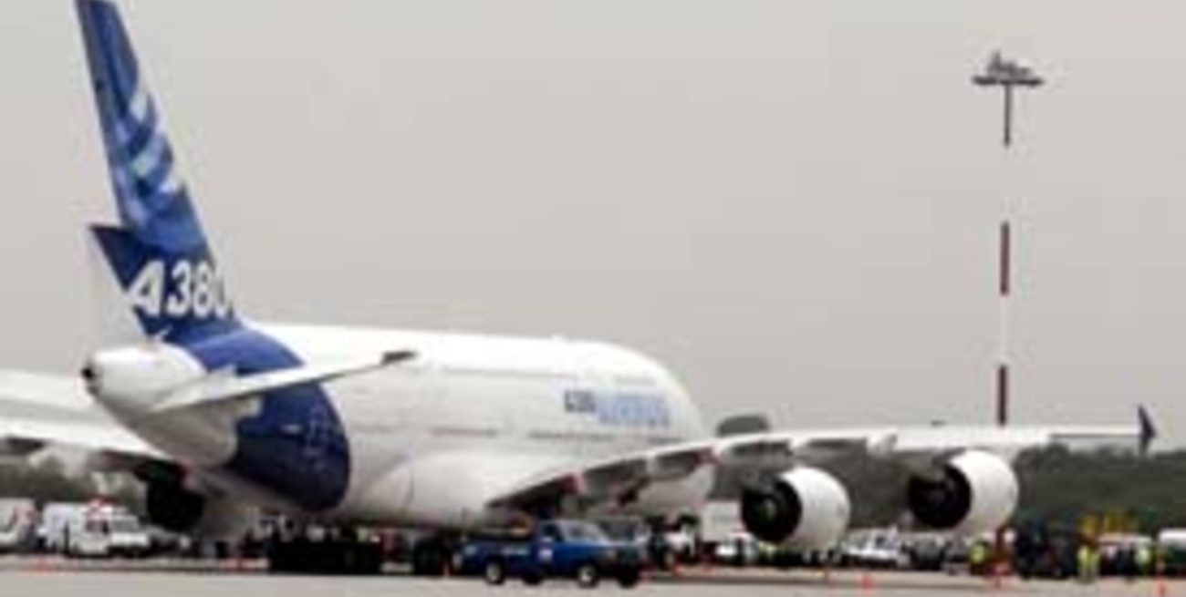 Aterriza en Ezeiza el avión más imponente del mundo