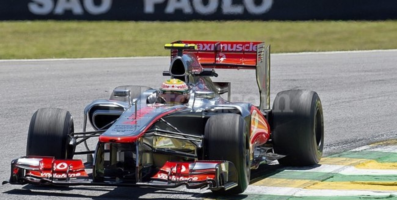 Lewis Hamilton fue el más veloz en Interlagos