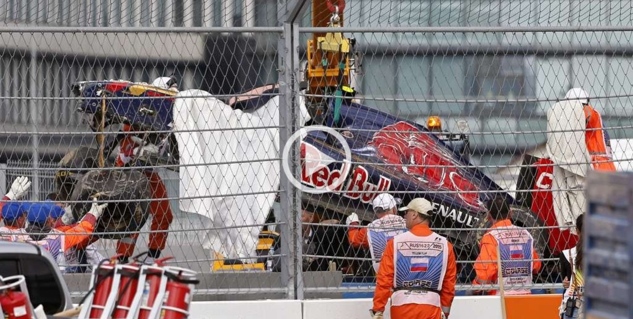 Video: impresionante choque en la Fórmula 1