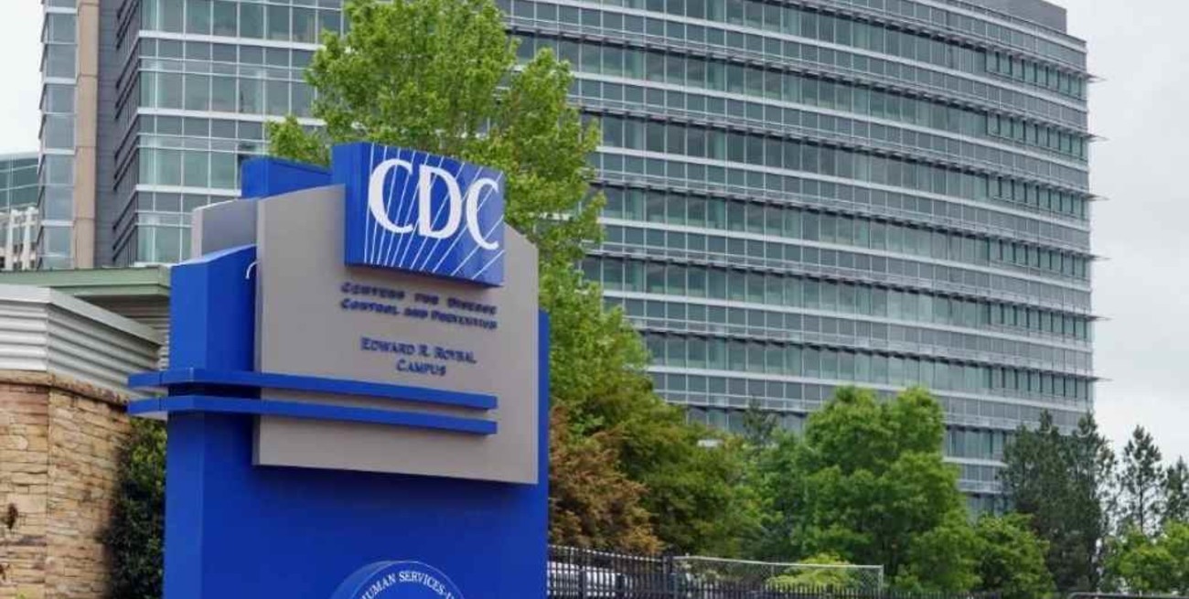 El CDC de Estados Unidos asegura que el coronavirus puede transmitirse ...