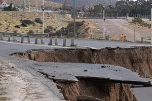 Piden declarar la emergencia vial por el desmoronamiento en la Ruta ...