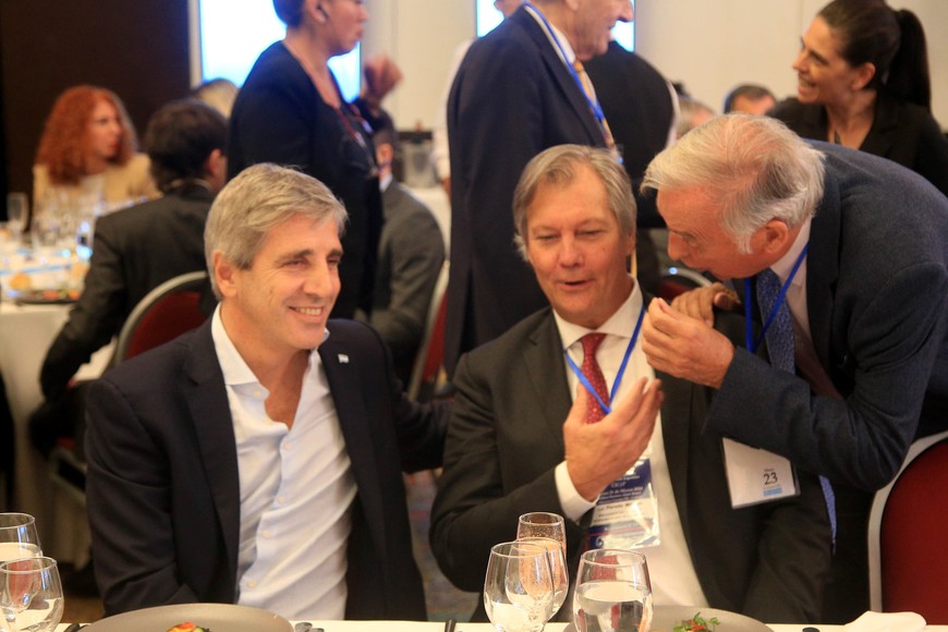 Caputo le pidió a empresarios que "sean más héroes que nunca" y ...